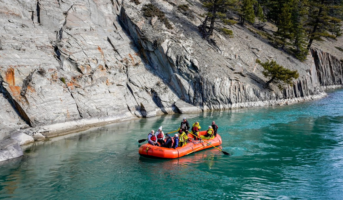 Scenic Float Trip "The Original" | Tourism Jasper