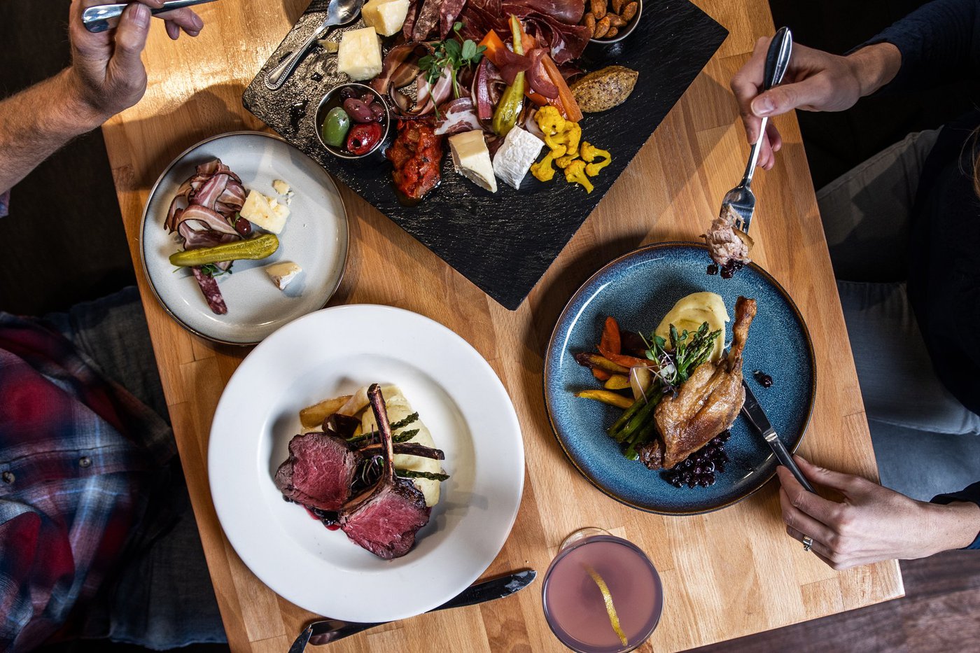 What to do in Jasper in March | Tourism Jasper