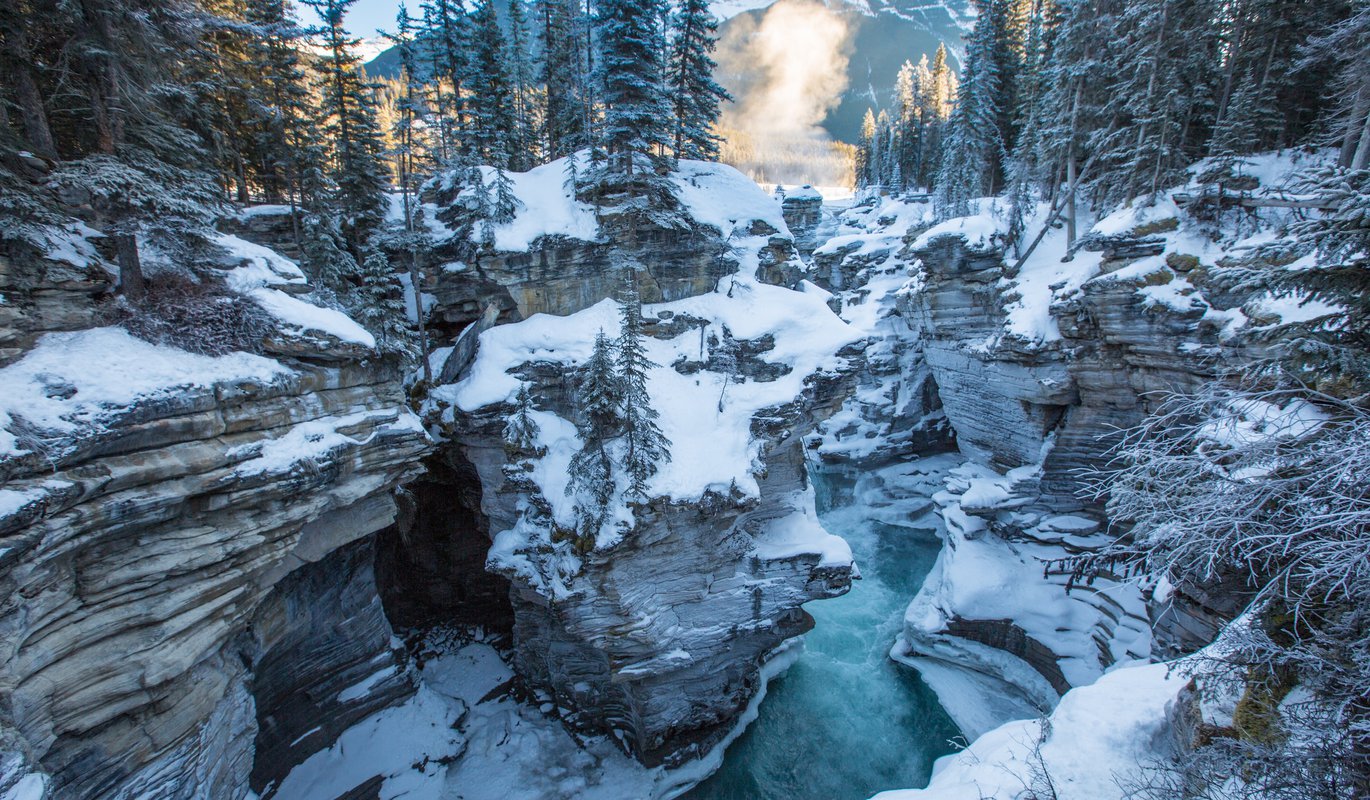 What to do in Jasper in February | Tourism Jasper
