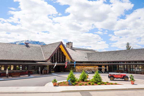 Fairmont Jasper Park Lodge | Tourism Jasper