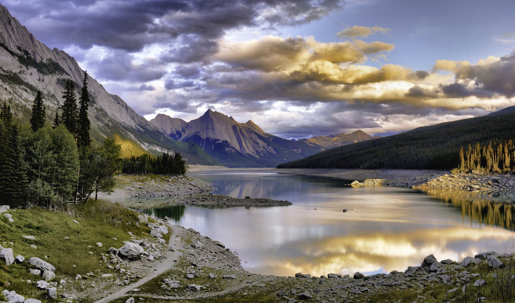 Jasper's April Photos of the Month | Tourism Jasper