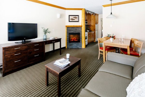 Marmot Lodge | Tourism Jasper