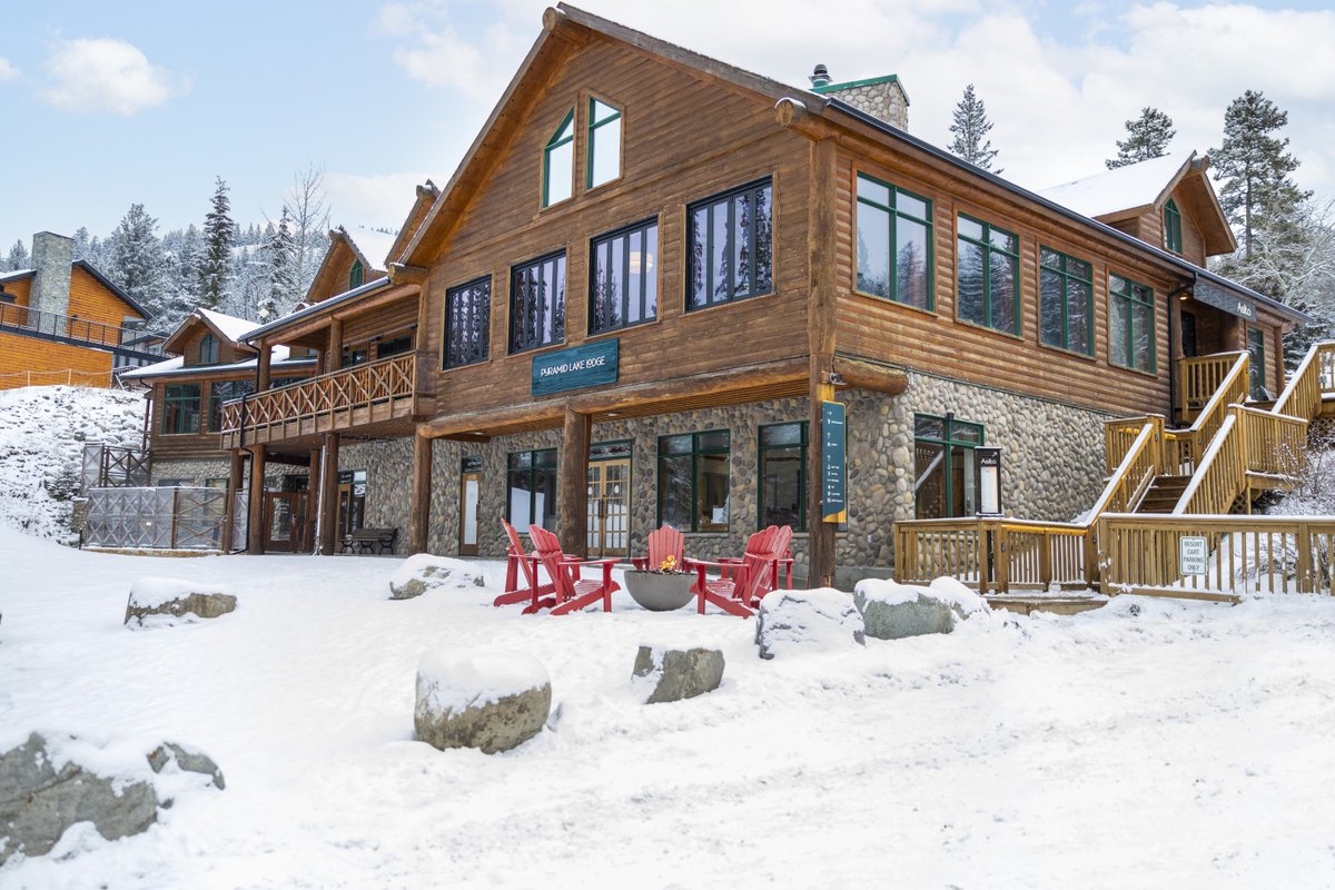 Pyramid Lake Lodge | Tourism Jasper