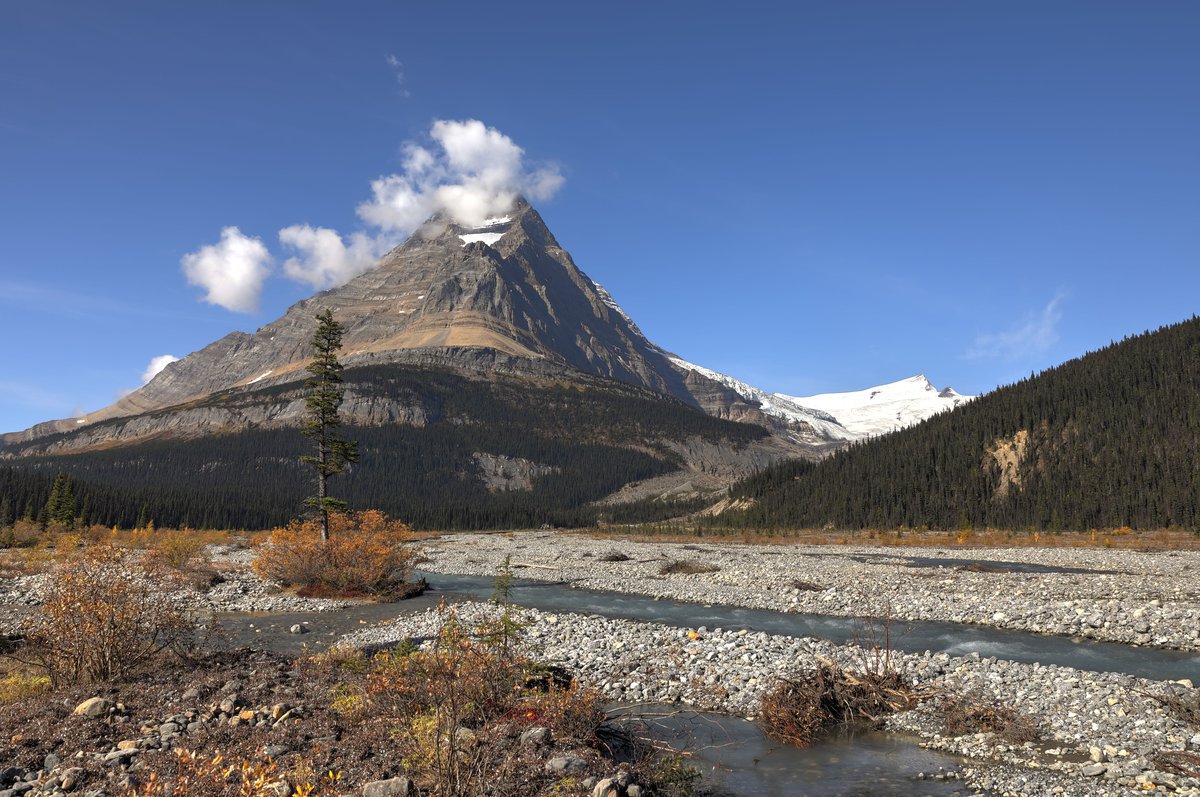 The best hiking guides in Jasper National Park | Tourism Jasper