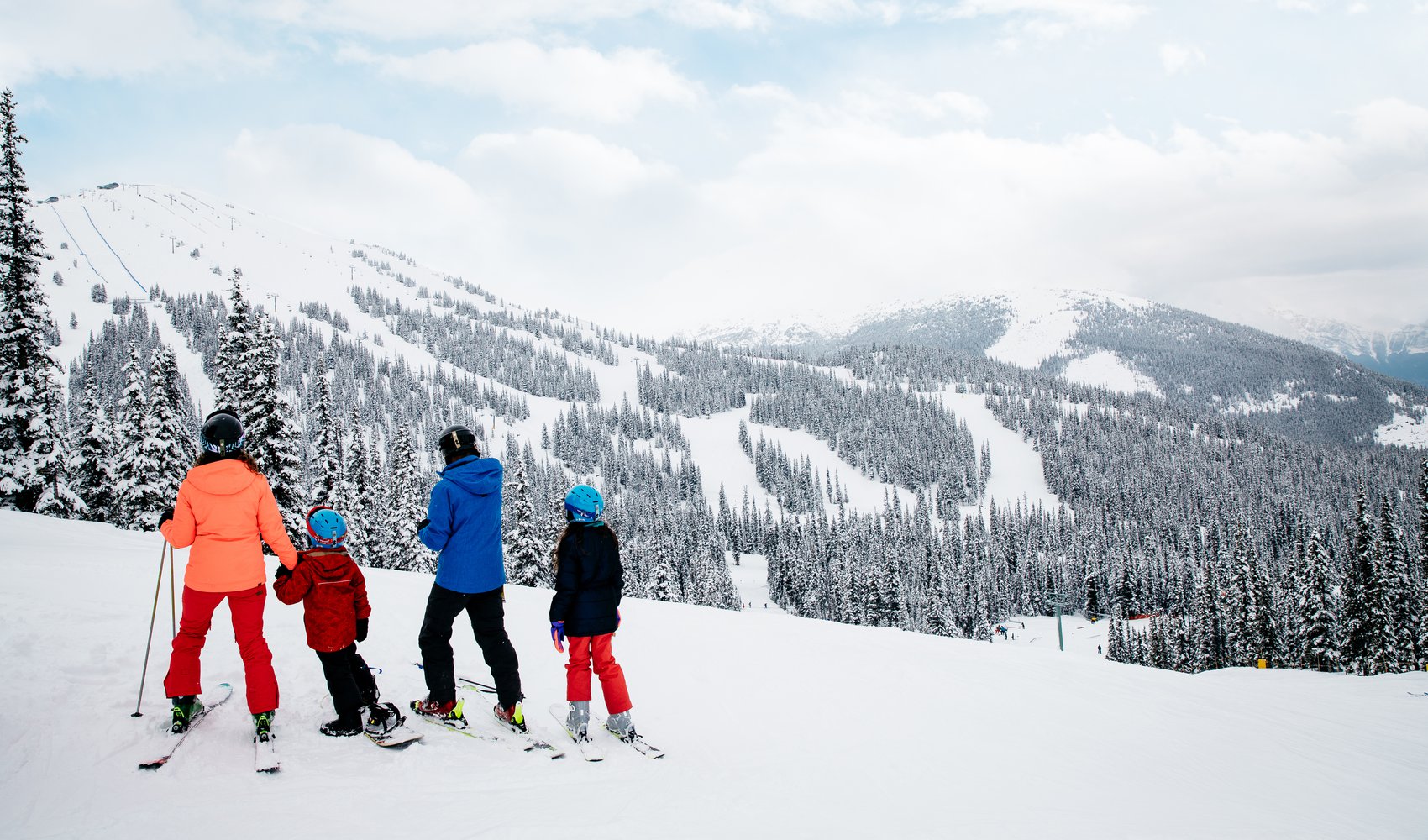 10 family friendly ways to enjoy winter in the mountains | Tourism Jasper