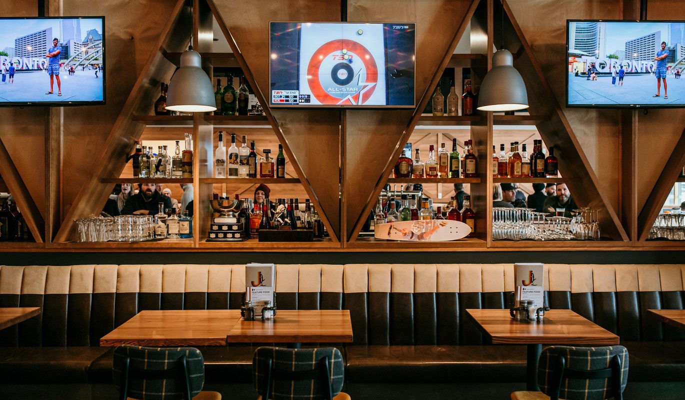 Why locals love the Jasper Brewing Co. | Tourism Jasper