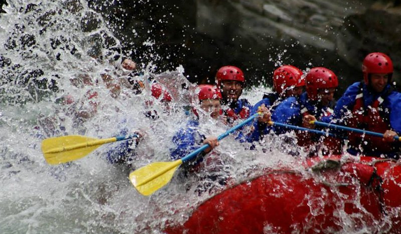 Maligne Rafting Adventures | Tourism Jasper