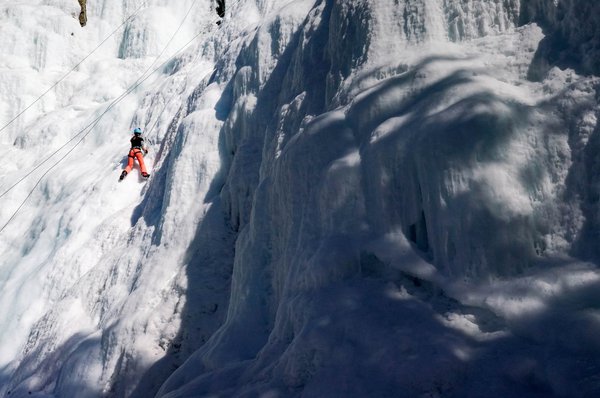 10 unique winter activities in Jasper National Park | Tourism Jasper