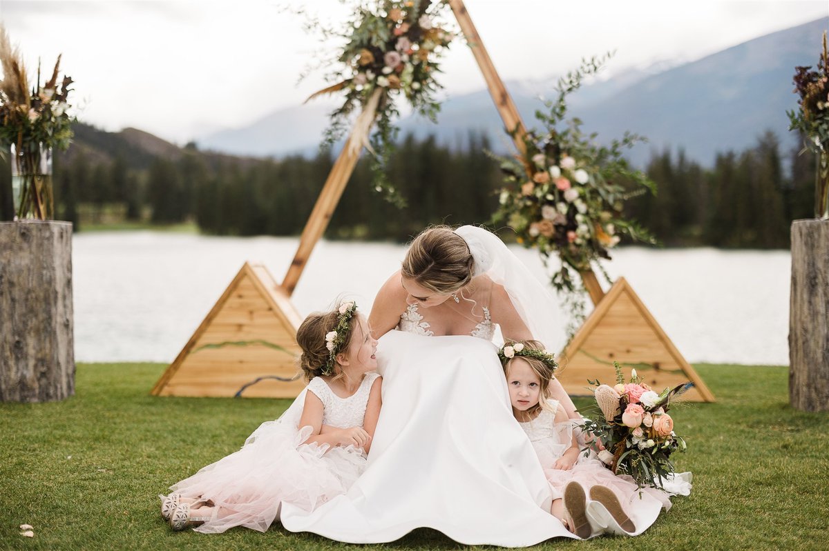 Want to get married at the Fairmont Jasper Park Lodge? Here's some ...